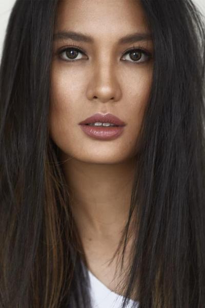 Isabelle Daza - About - Entertainment.ie