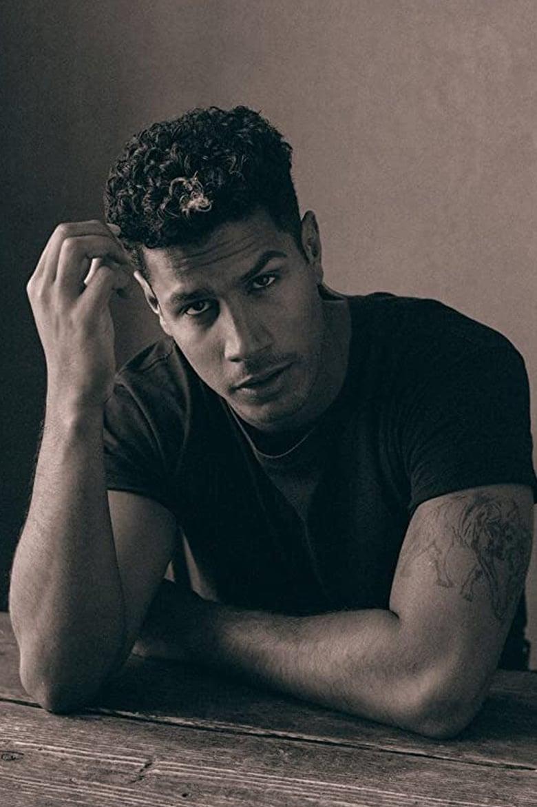 Chuku Modu - About - Entertainment.ie