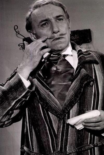 Félix Fernández - About - Entertainment.ie