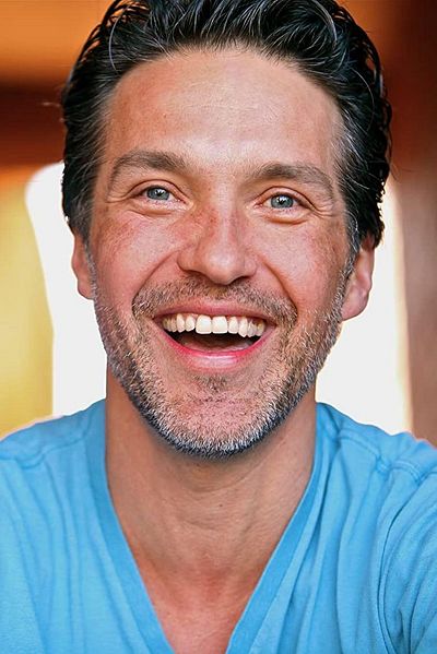 Mike Powers - About - Entertainment.ie