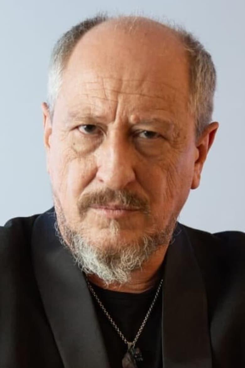 Daniel Aráoz - About - Entertainment.ie