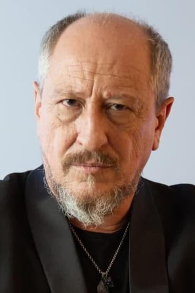 Daniel Aráoz - About - Entertainment.ie