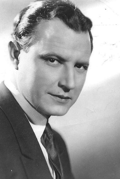 Robert Frazer - About - Entertainment.ie