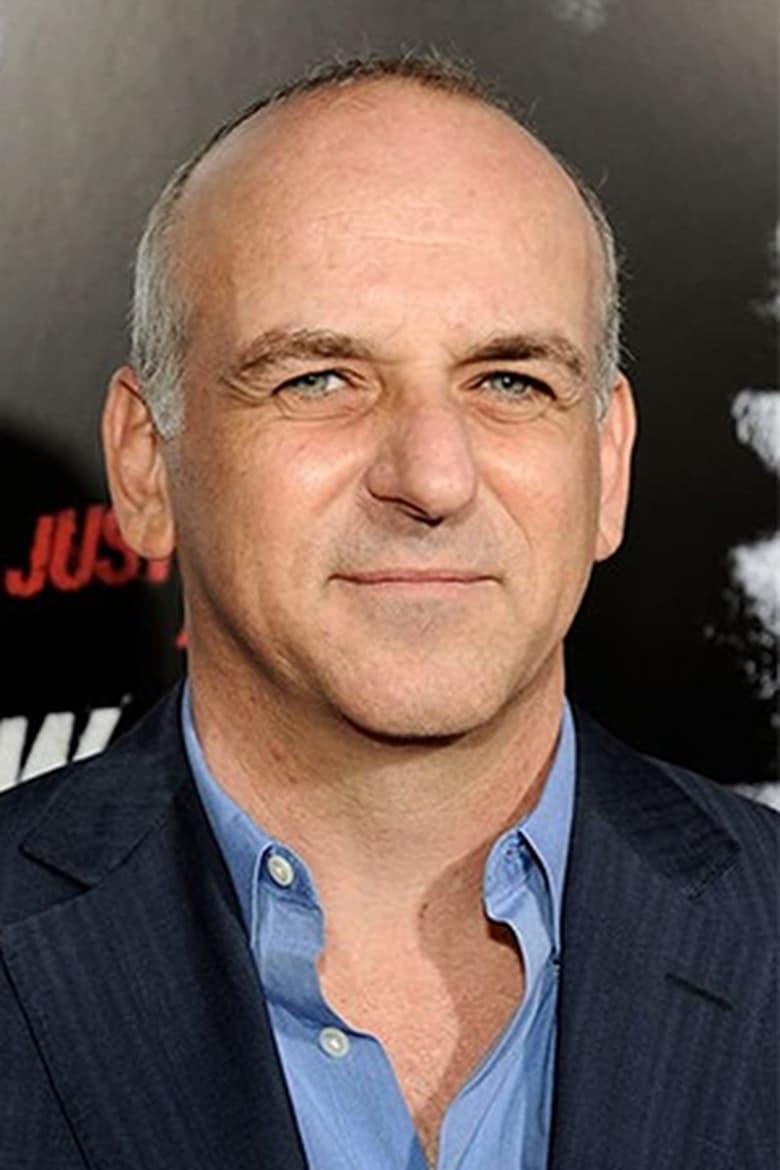 Lucas Foster - About - Entertainment.ie