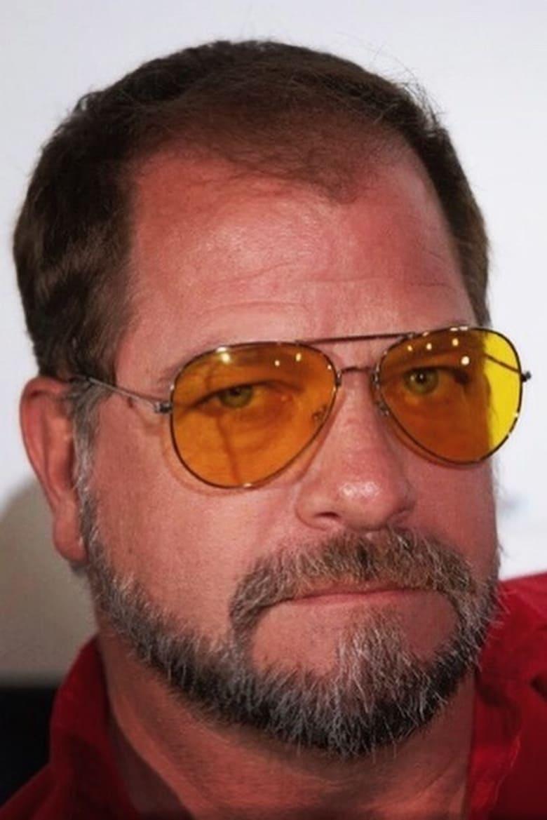 Thomas Downey - About - Entertainment.ie