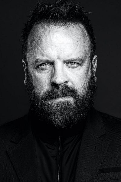 Simon Phillips - About - Entertainment.ie