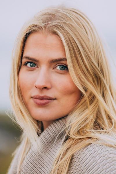 Christa Taylor Brown - About - Entertainment.ie