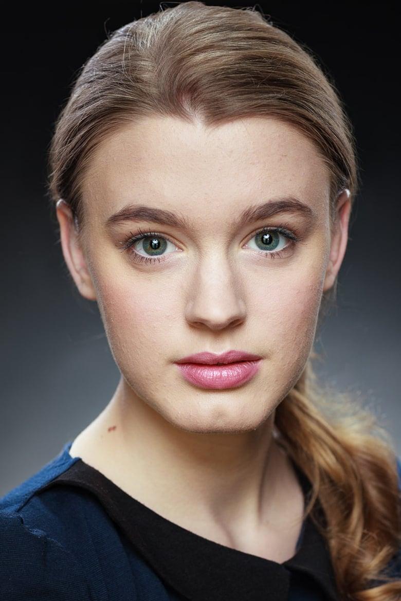 Amy James-Kelly - About - Entertainment.ie