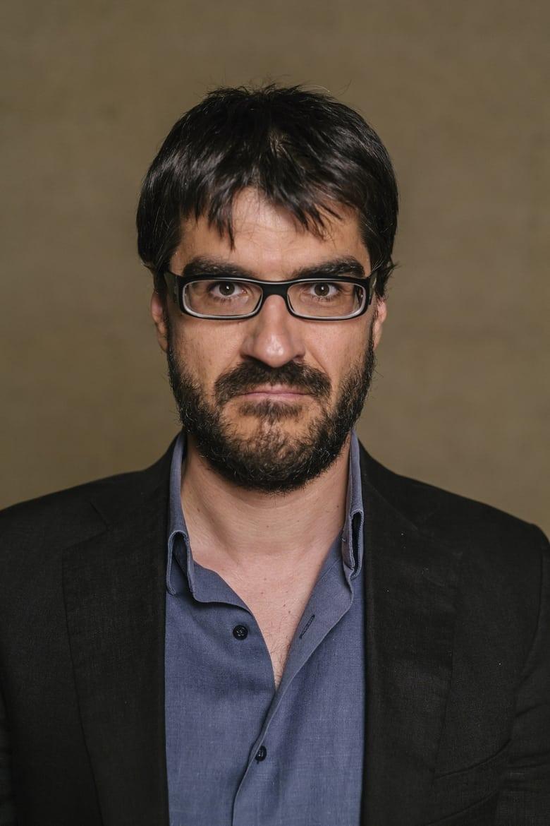 Roan Johnson - About - Entertainment.ie