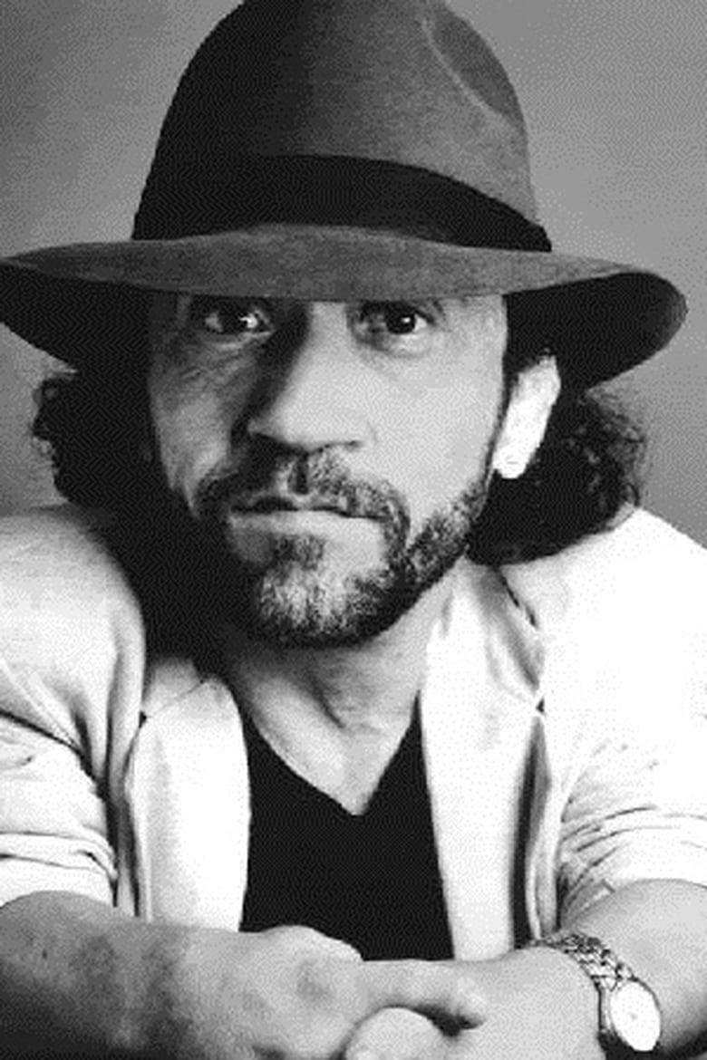 Phil Fondacaro - About - Entertainment.ie