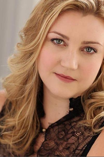 Meredith Holzman - About - Entertainment.ie