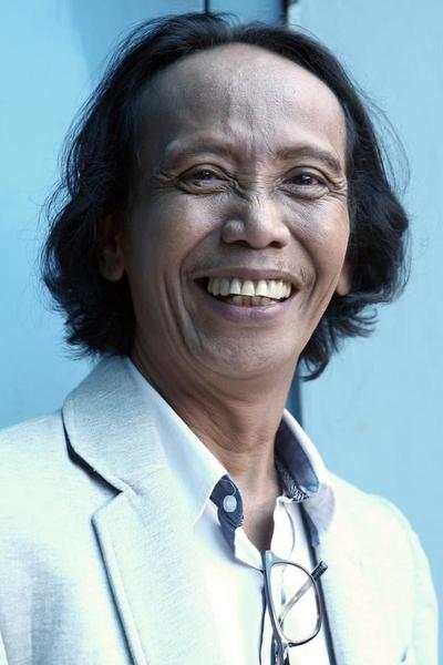 Mandra - About - Entertainment.ie