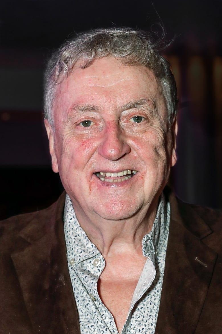 Desmond Barrit - About - Entertainment.ie