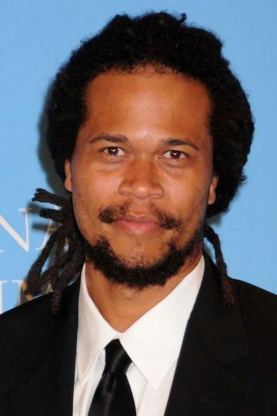 Seith Mann - About - Entertainment.ie