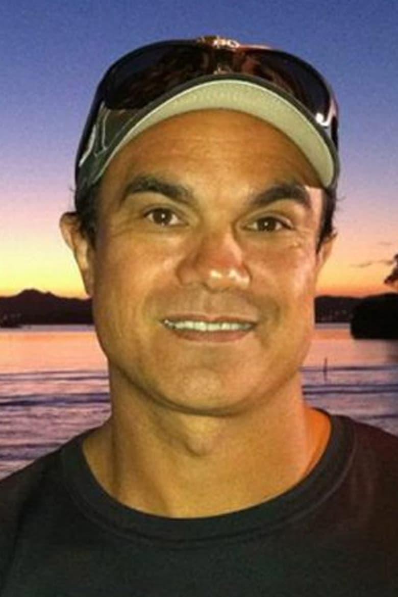 Jeff Cadiente - About - Entertainment.ie