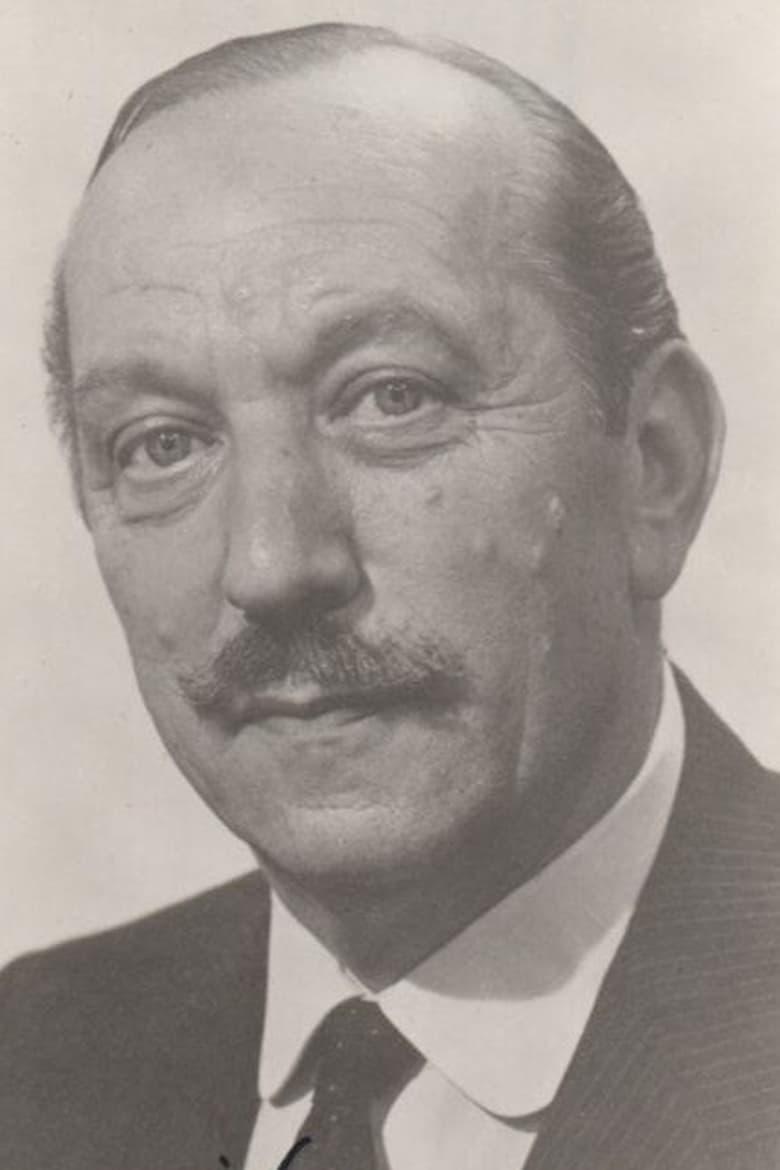 Campbell Singer - About - Entertainment.ie