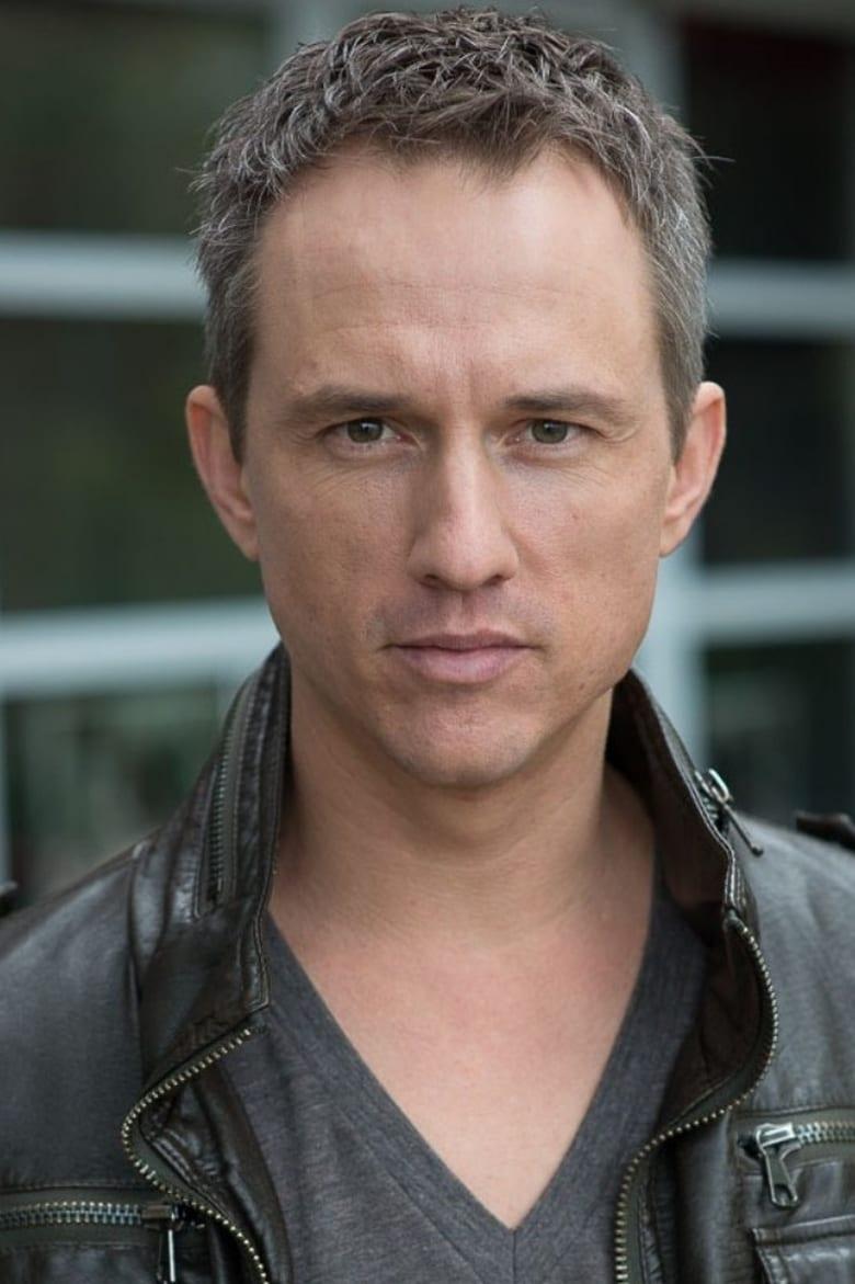 Daniel Arnold - About - Entertainment.ie