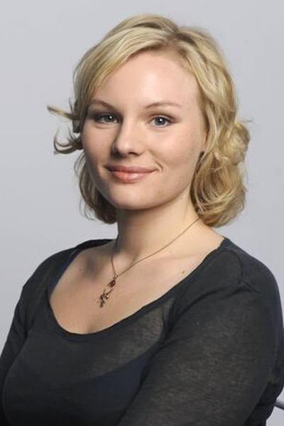Rosalie Thomass About Entertainmentie