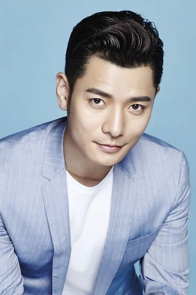 Luo Liqun - About - Entertainment.ie