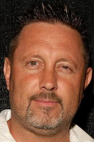 Brad Armstrong - About - Entertainment.ie