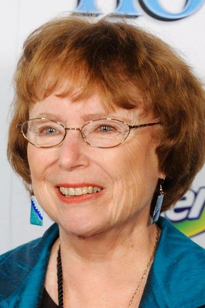 Lois Duncan - About - Entertainment.ie