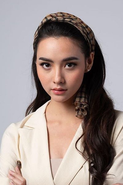 Mook Mookda Narinrak - About - Entertainment.ie