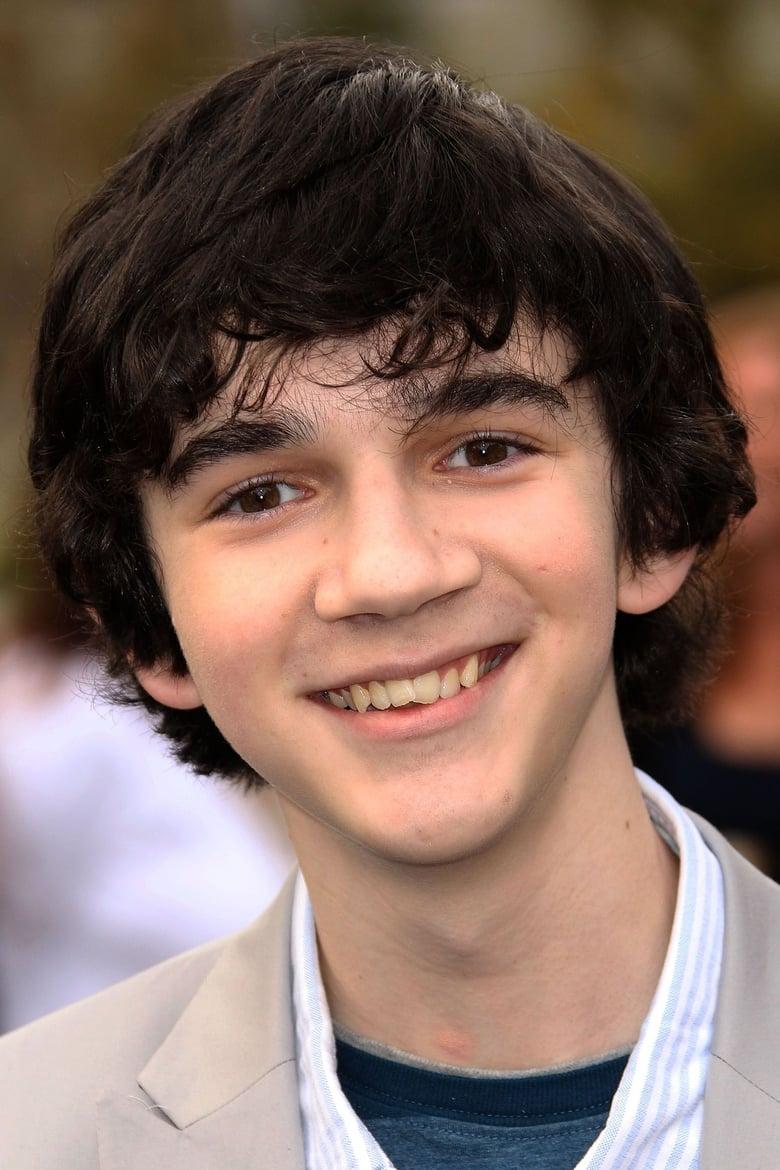 Zach Mills - About - Entertainment.ie