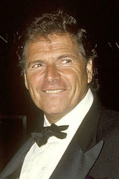 Edward Bell - About - Entertainment.ie