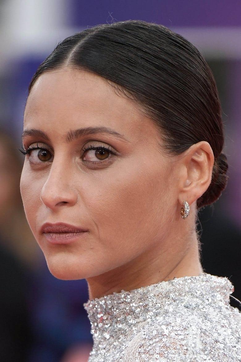 Lina-Camélia Lumbroso - About - Entertainment.ie