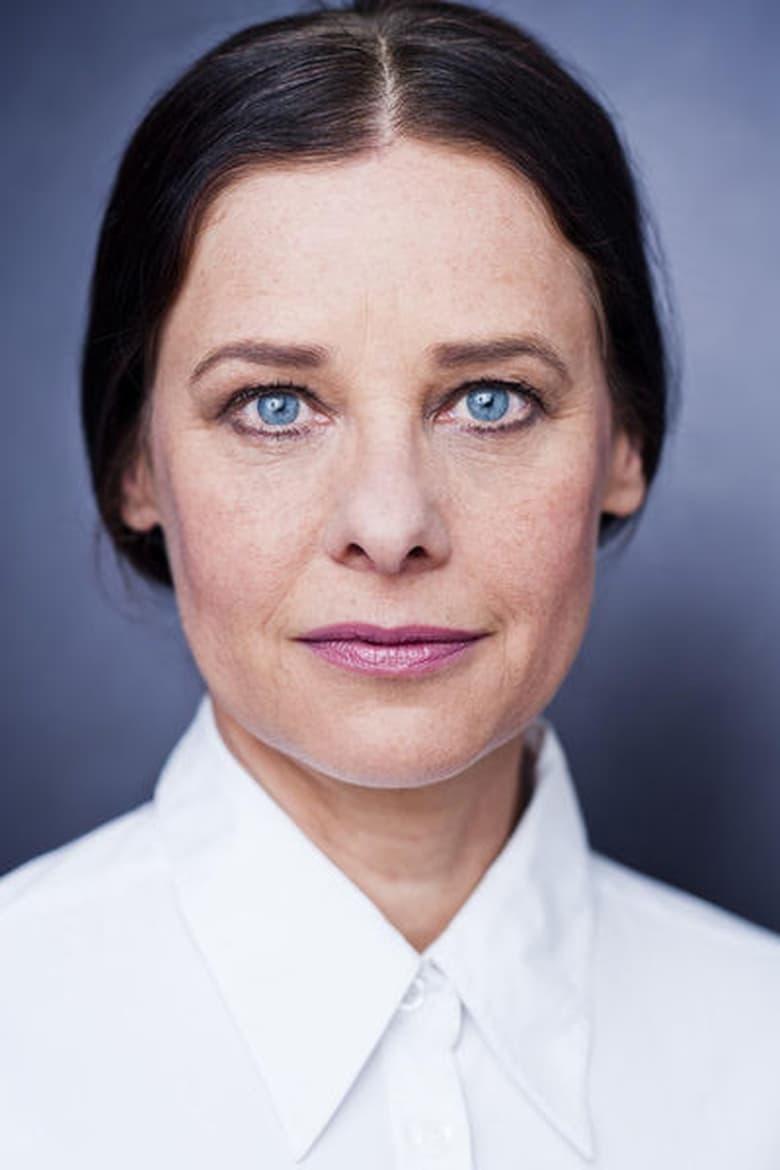 Verena Buratti - About - Entertainment.ie