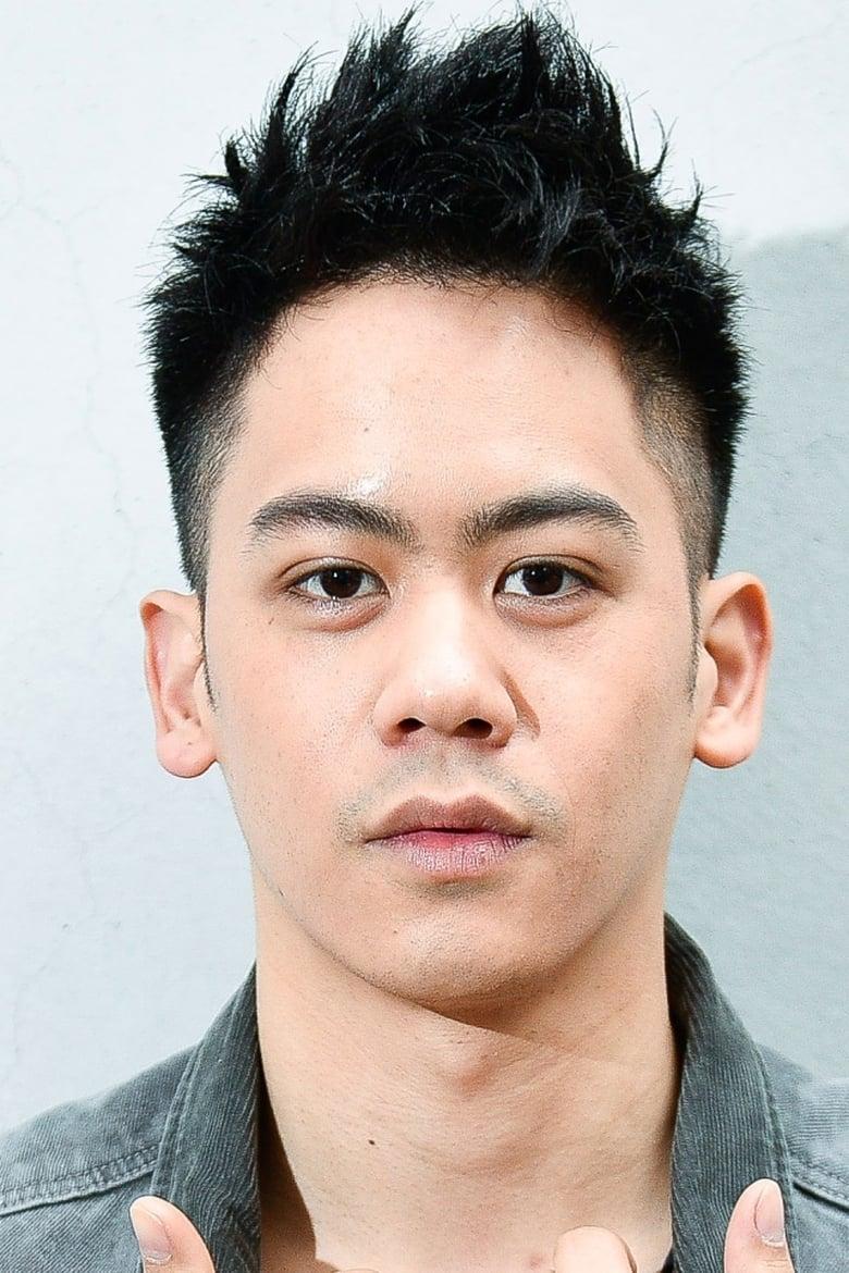 Mason Lee - About - Entertainment.ie