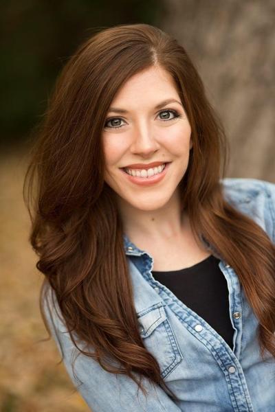 Carly Marshall - About - Entertainment.ie