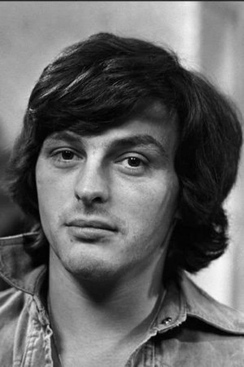 Robin Stewart - About - Entertainment.ie