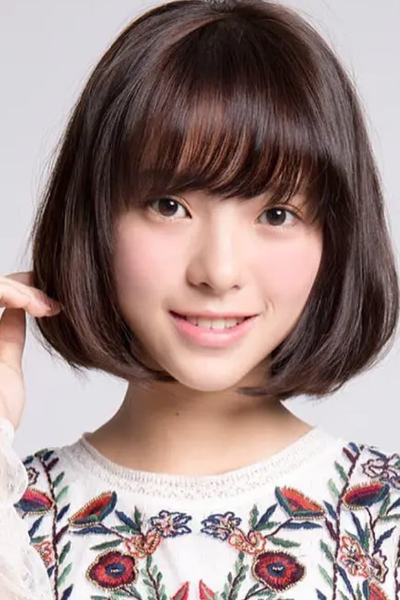 Chloe Xiang - About - Entertainment.ie