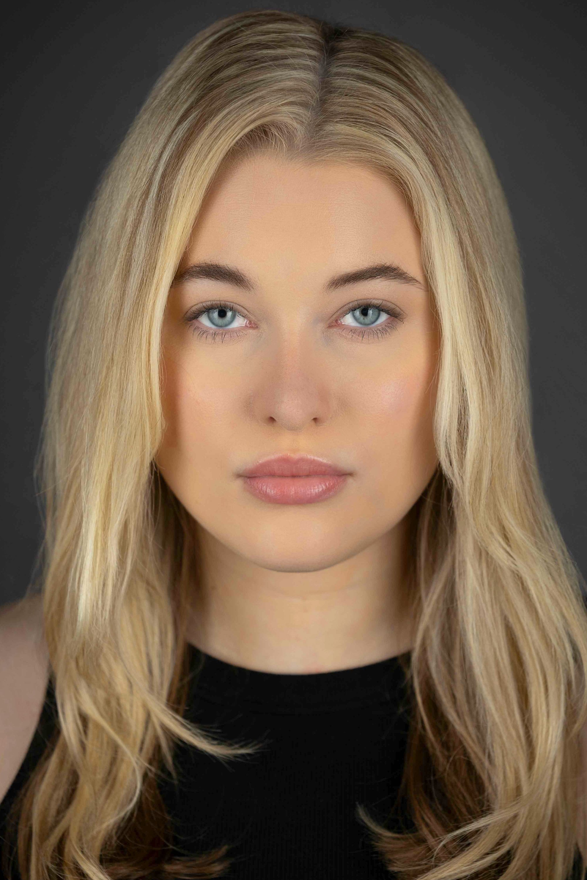 Julia Reilly - About - Entertainment.ie
