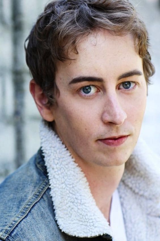 Stephen Ellis - About - Entertainment.ie