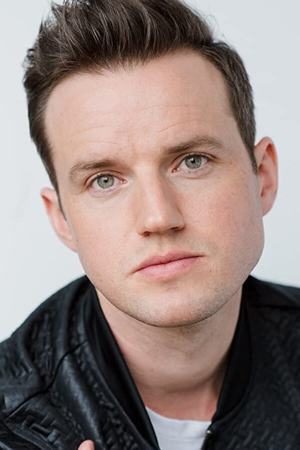 Alex Ross - About - Entertainment.ie