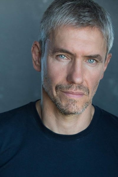 Sean Buchanan - About - Entertainment.ie