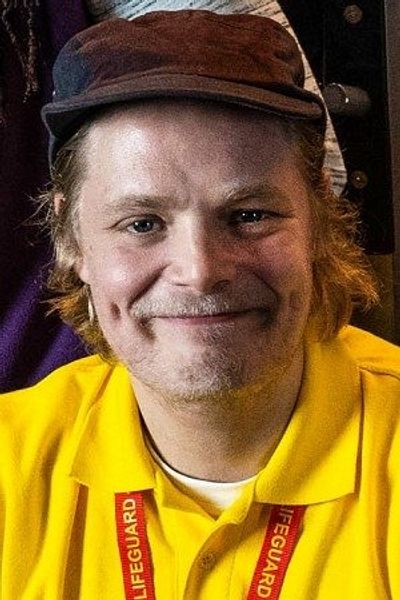 Thomas Gray - About - Entertainment.ie