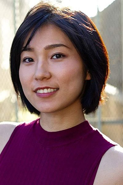 Donna Lee - About - Entertainment.ie