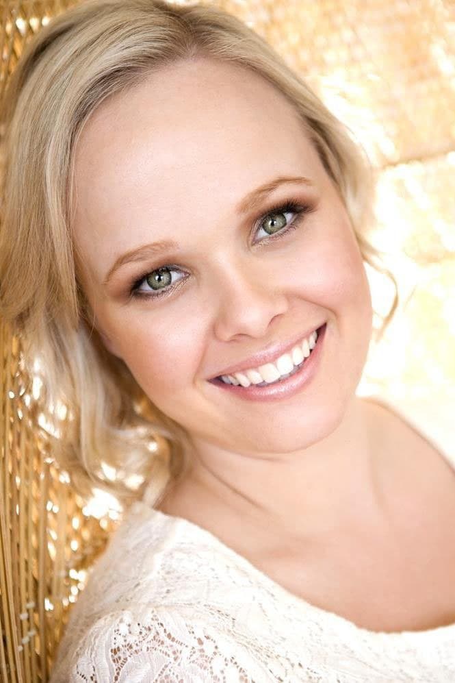 Katie Robertson - About - Entertainment.ie