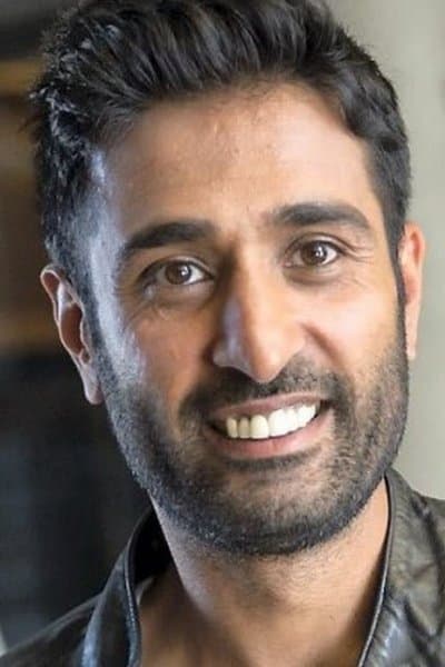 Sami Darr - About - Entertainment.ie