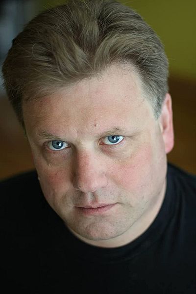 Paul Nielsen - About - Entertainment.ie