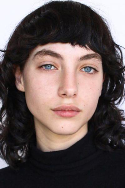 Devon Ross - About - Entertainment.ie