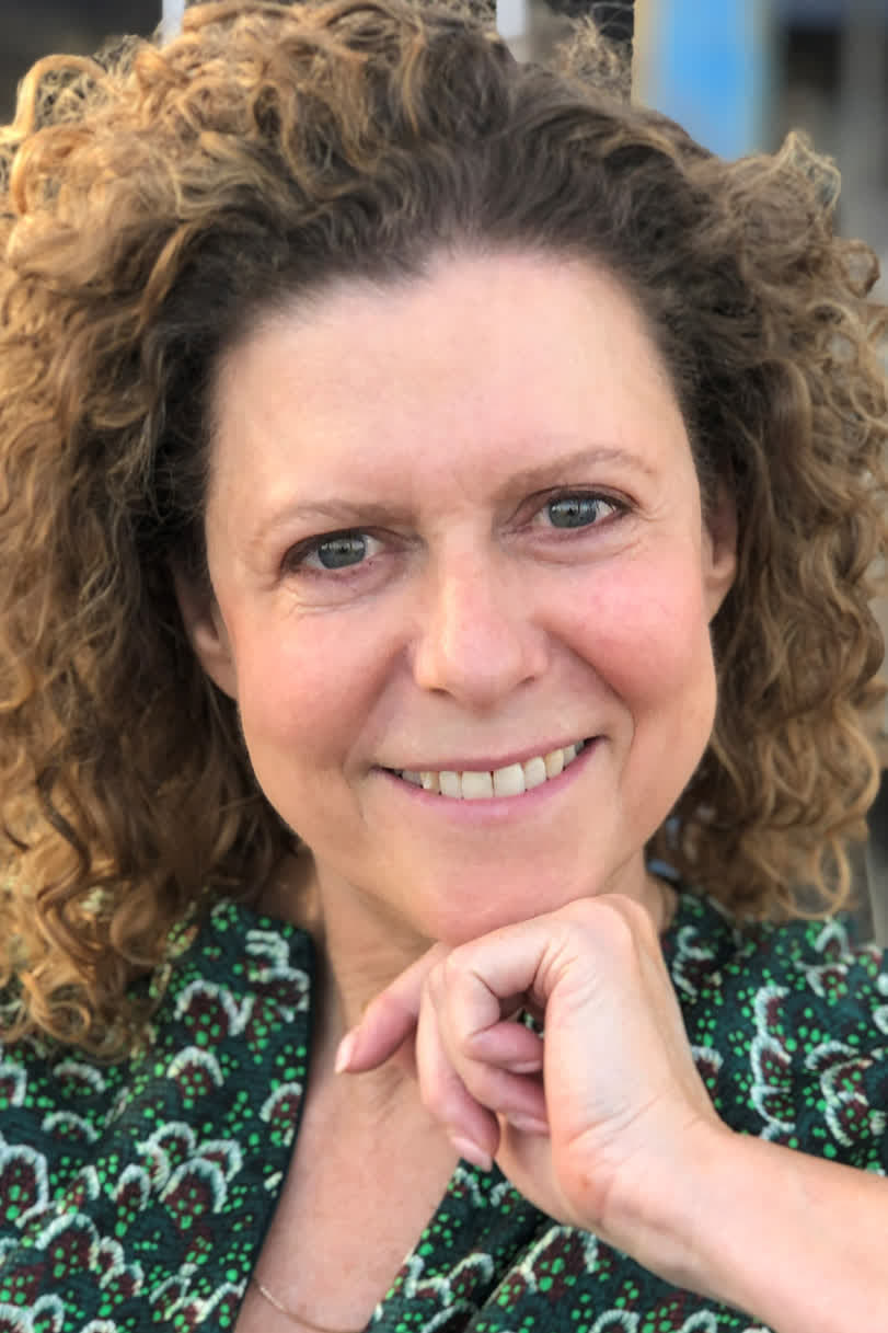 Margôt Ros - About - Entertainment.ie