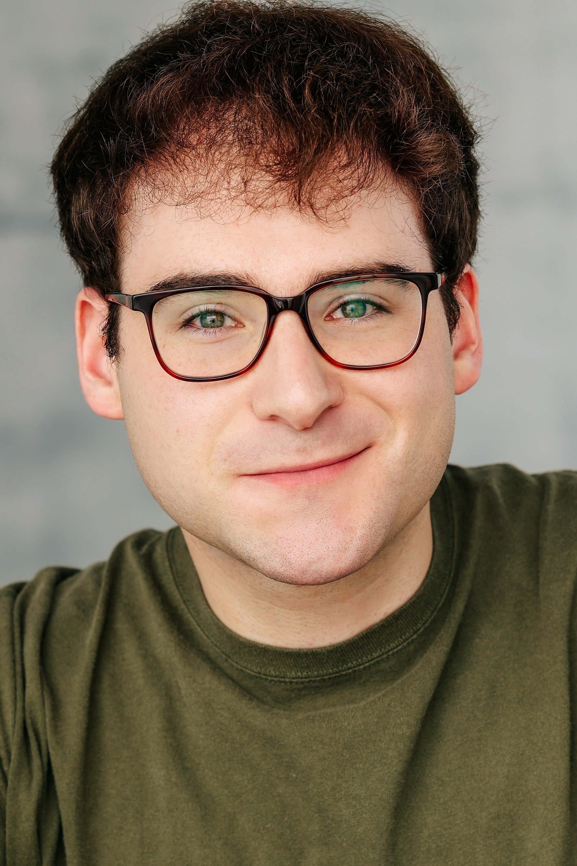 Matthew Gold - About - Entertainment.ie