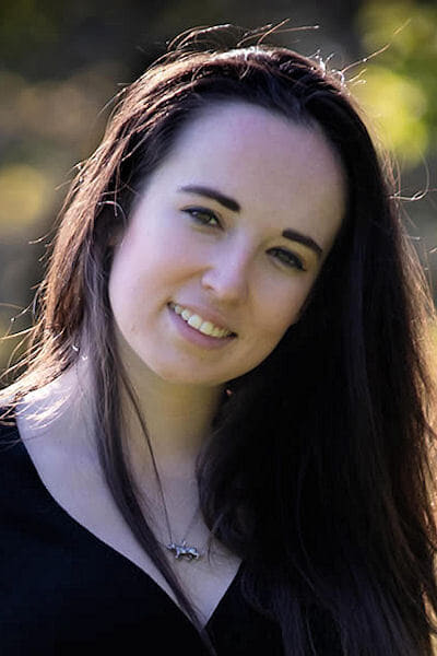 Megan McCubbin - About - Entertainment.ie