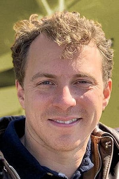 Arthur Williams - About - Entertainment.ie