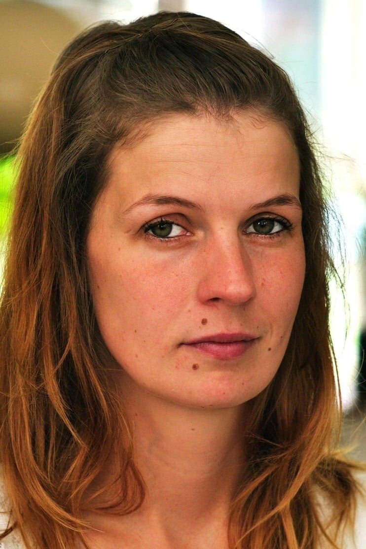 Lotte Tabbers - About - Entertainment.ie