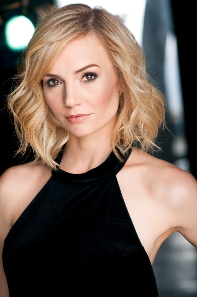 Sienna Farall - About - Entertainment.ie